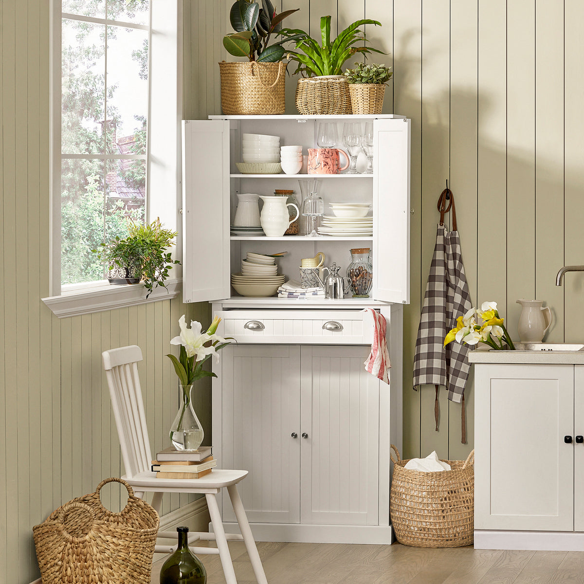 SoBuy FSB44-W, Tall Kitchen Cupboard Tall Cabinet Cupboard Sideboard ...